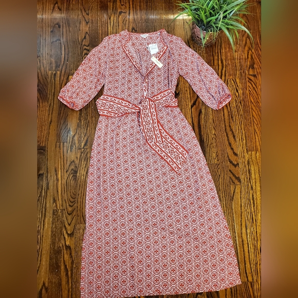 Max Studio | Dresses | Max Studio Medallion Print Maxi Dress | Poshmark